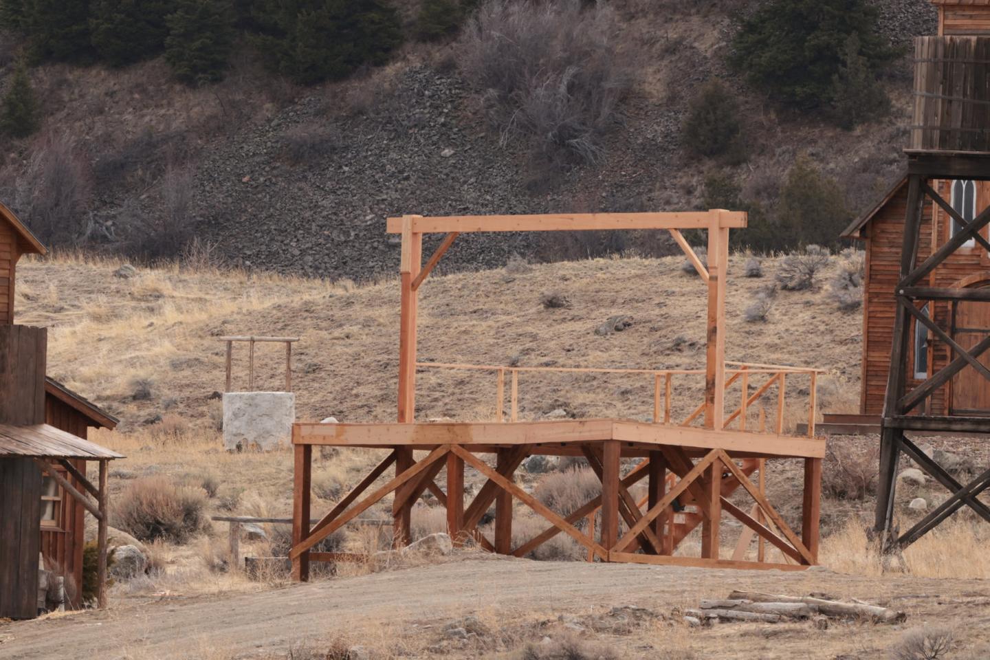 New 'Rust' Cinematographer Spotted On Set With Alec Baldwin