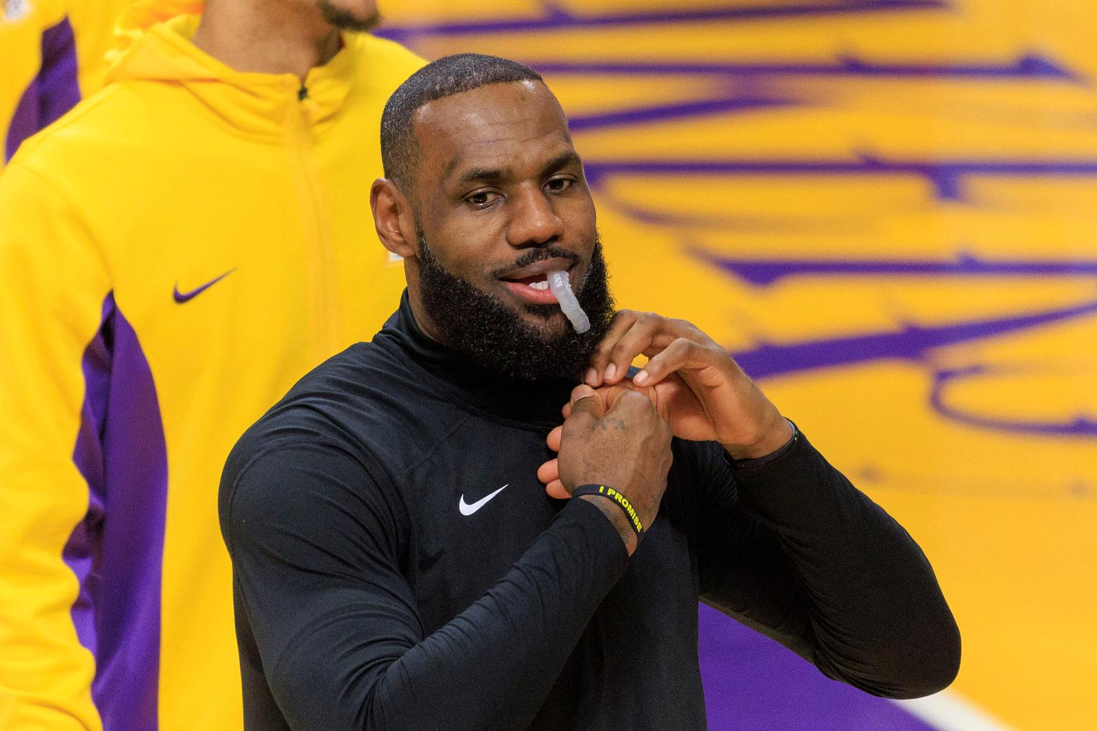 LeBron James Gets Blamed After Bronny Dropped From NBA Mock Draft