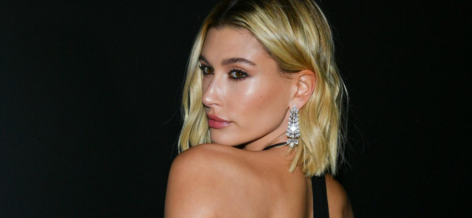 Hailey Baldwin Is On FIRE In Victoria's Secret, Justin Bieber Agrees!