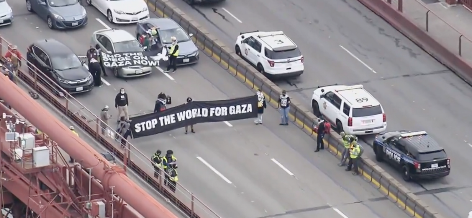 Pro-Palestinian Protestors Detained After Shutting Down Golden Gate Bridge