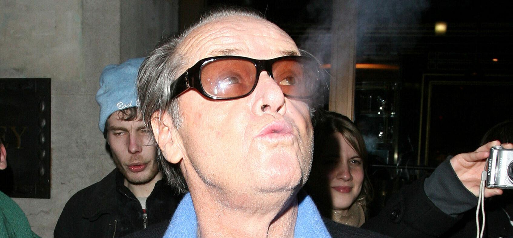 Jack Nicholson Resurfaces After Nearly Two Years!