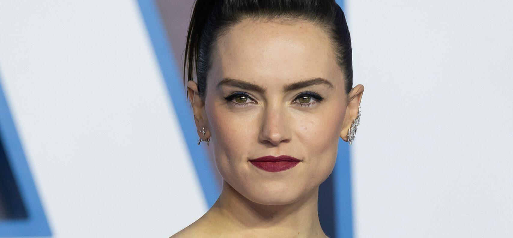 Christopher Eccleston Joins Daisy Ridley In 'Young Woman And The Sea'