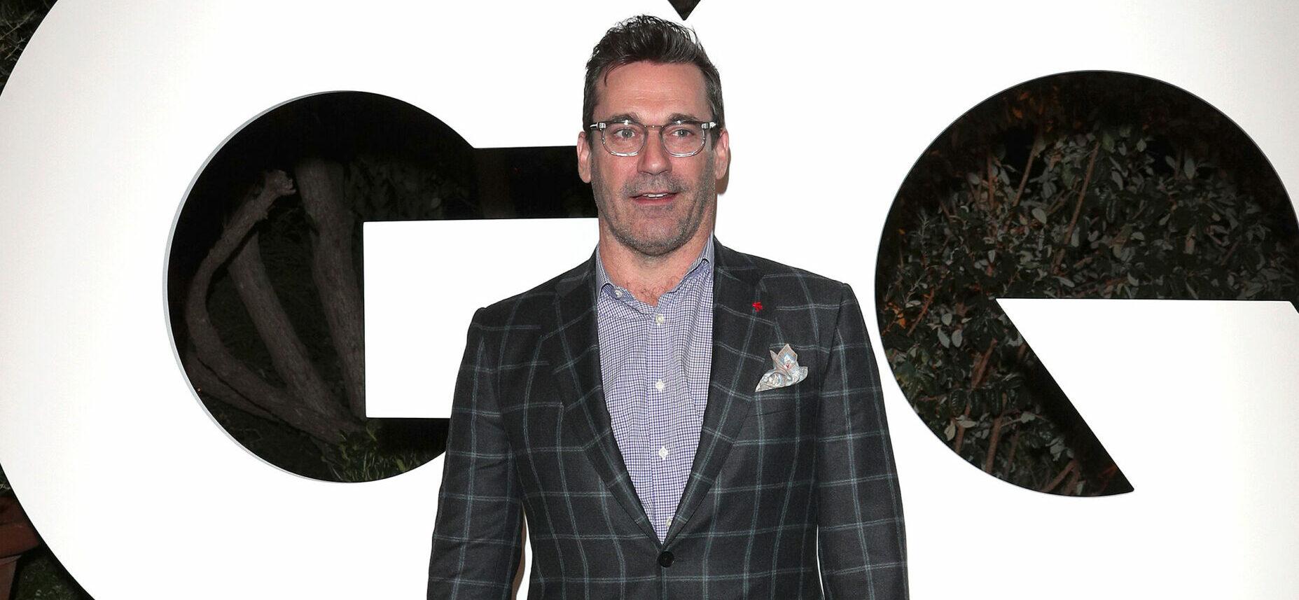 Unmarried Jon Hamm Thinks He Would Make A "Terrible Father"