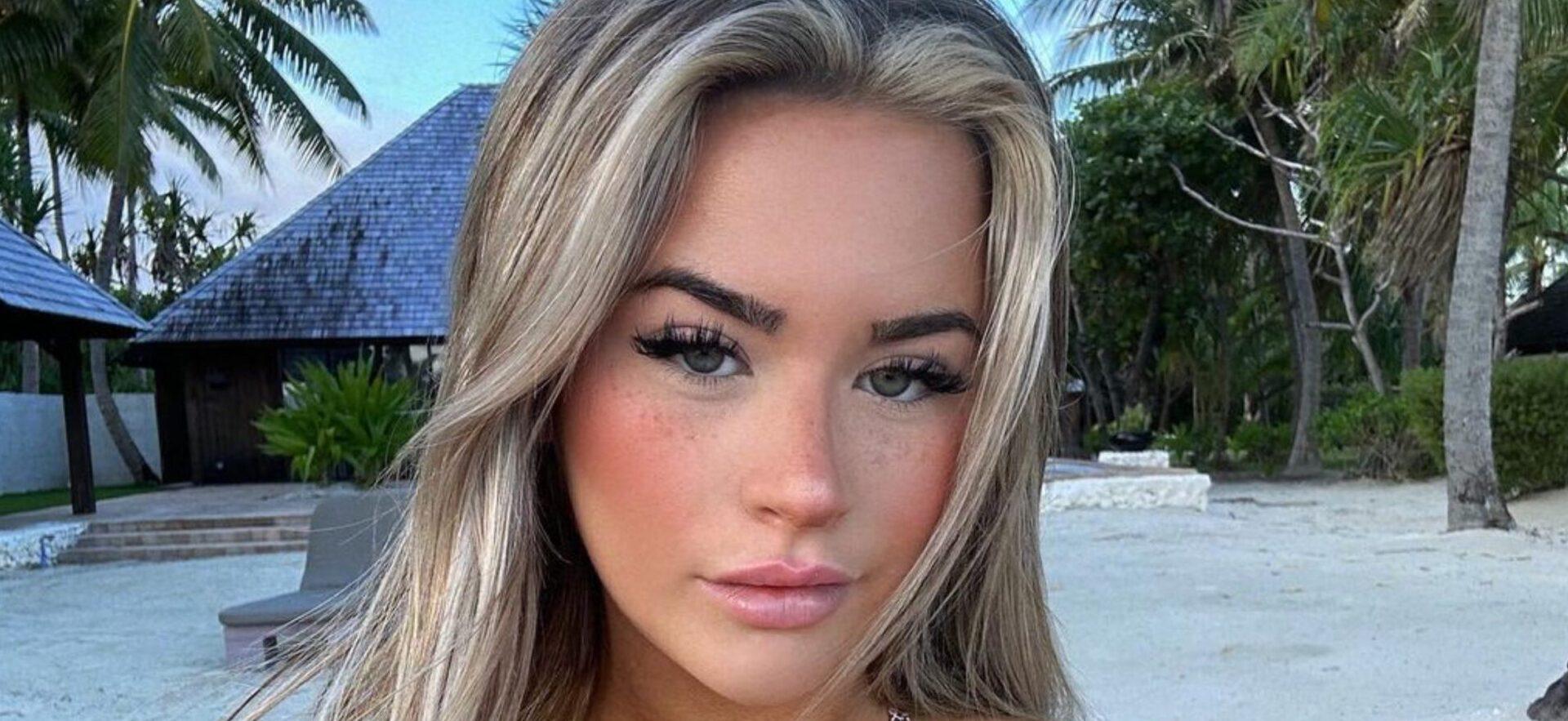 Emily Elizabeth Flaunts Her 'Perfect Body' In Beach Photoshoot