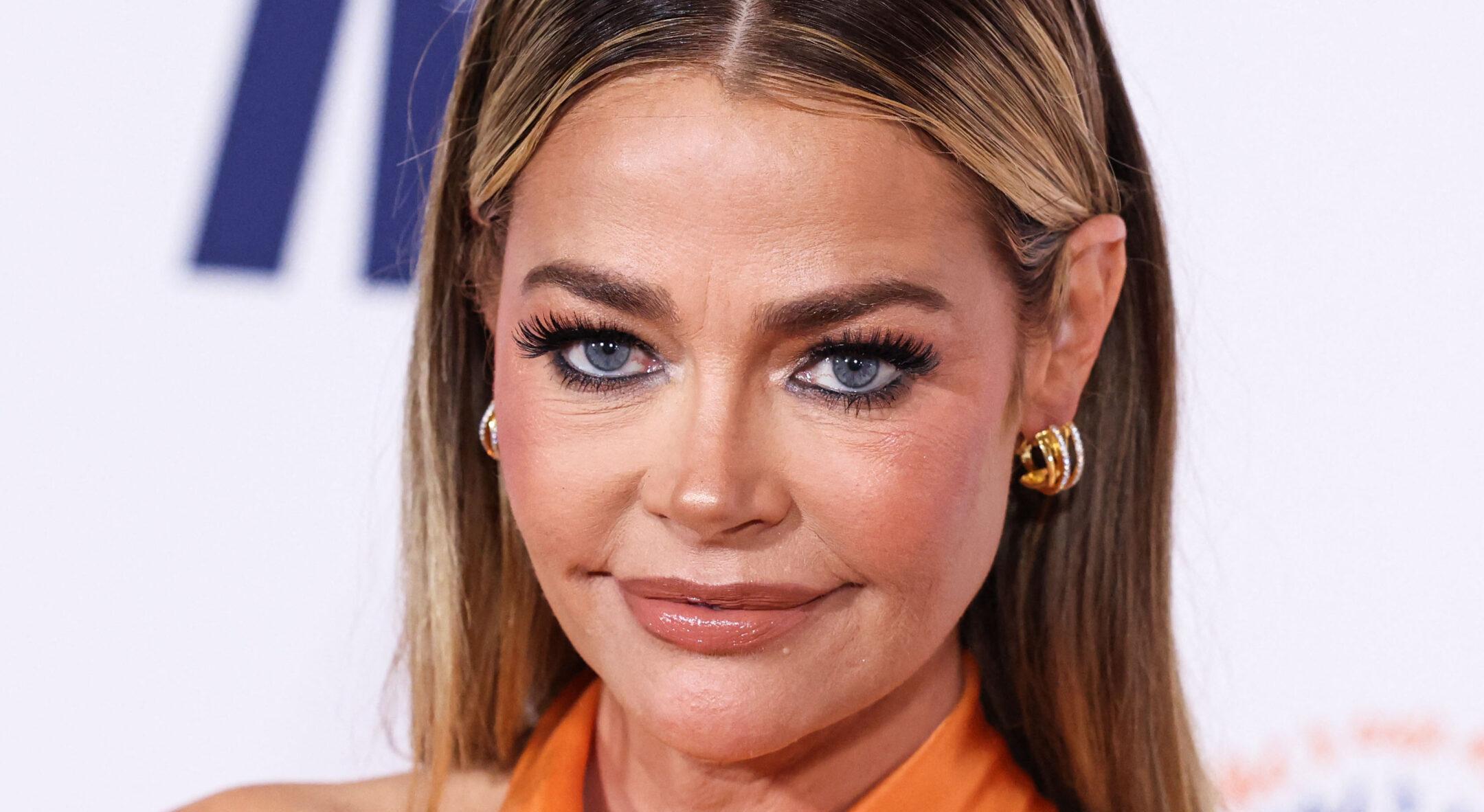 Sami Sheen Does A U-Turn On Breast Implant Removal