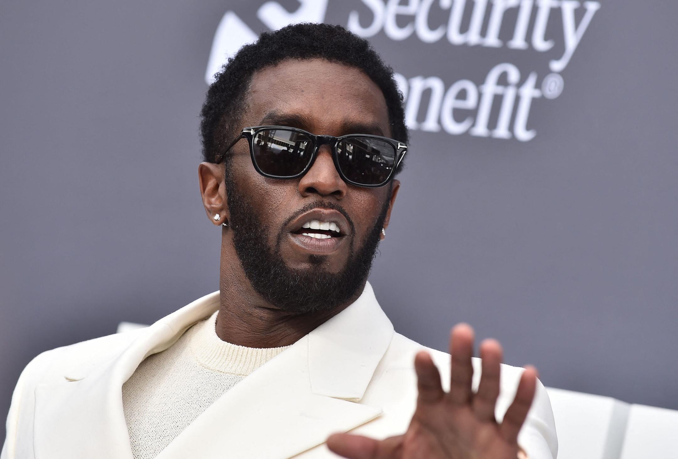 Kevin Hart Distances Himself From Diddy As He Avoids Question About Rapper