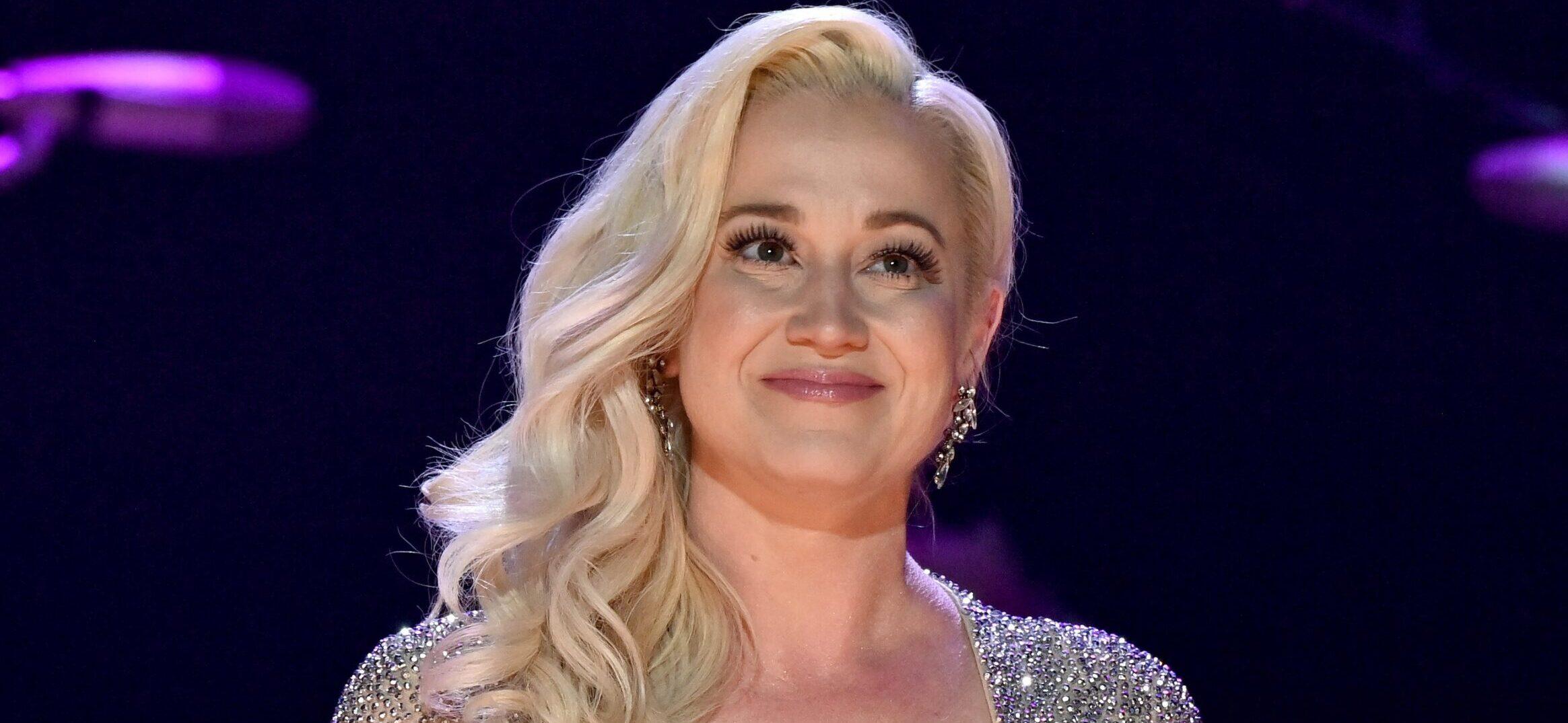 Kellie Pickler Employs More Lawyers As Battle With In-Laws Intensifies