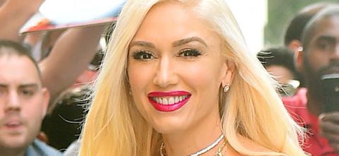 Gwen Stefani In Multicolor String Bikini 'Looks' Like A Teenager
