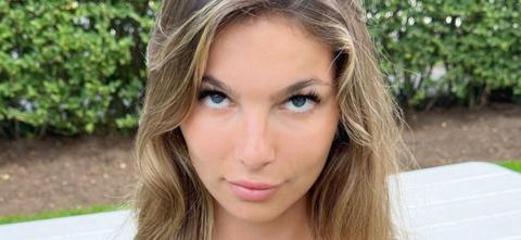 Grace Boor Sunning Her Bikini Buns Thanks 'Daddy' On The Beach