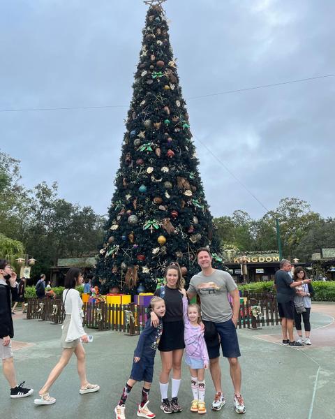 'Ginny & Georgia' Star Scott Porter Visits Disney World With Family