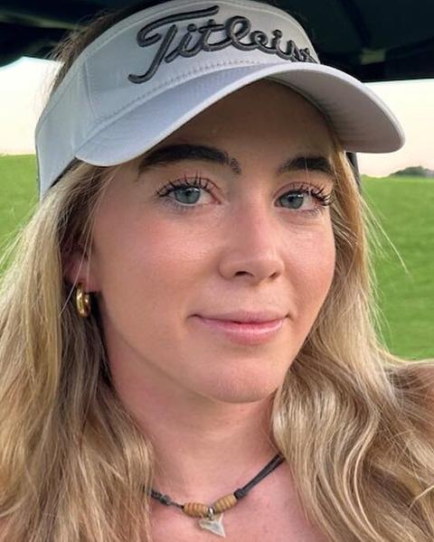 Golfer Grace Charis In Plunging Top Teases ‘Extreme Golf Rizz’
