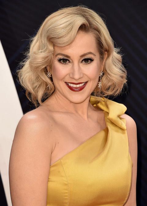 Kellie Pickler's Battle With In-Laws Pivots To Husband's Cremation