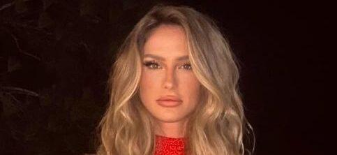 Tom Brady's Rumored GF Isabella Settanni Stuns In Red Bikini