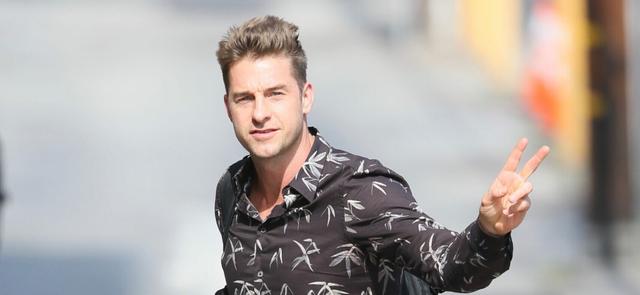 Scott Speedman And Girlfriend Lindsay Announce Home Birth Of 1st Child