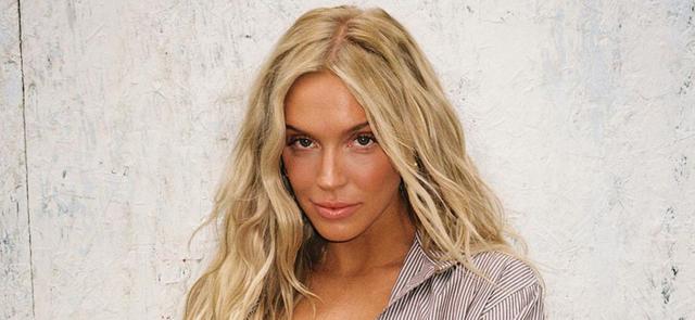 ‘Call Her Daddy’ Host Alex Cooper Talks Wedding Planning