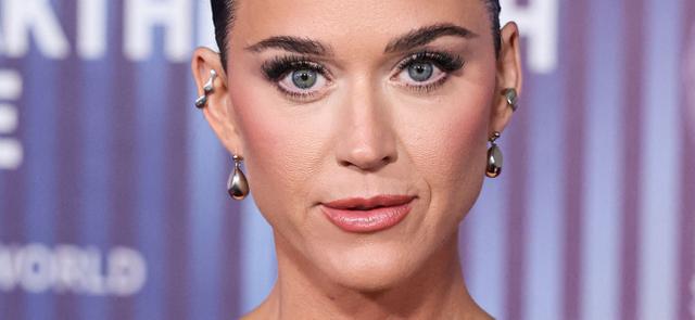 Katy Perry Swimming In Plunging Bikini Told It Was 'A Bad Idea'