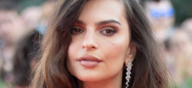 Emily Ratajkowski Pulls Down Her Cherries Bikini In Brazil