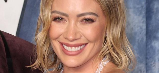 Hilary Duff In Wet Bikini Shamed For Being 'Sturdily Built'