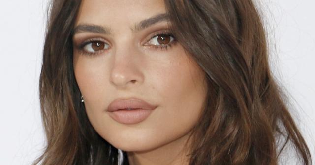 Emily Ratajkowski Archives - The Blast