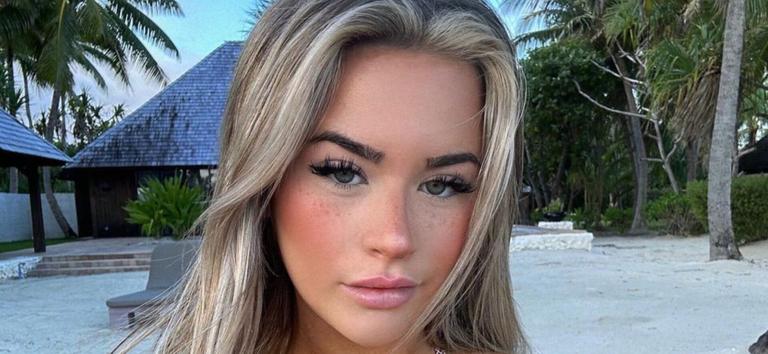 Emily Elizabeth Drops Jaws In Her Plaid Two-Piece