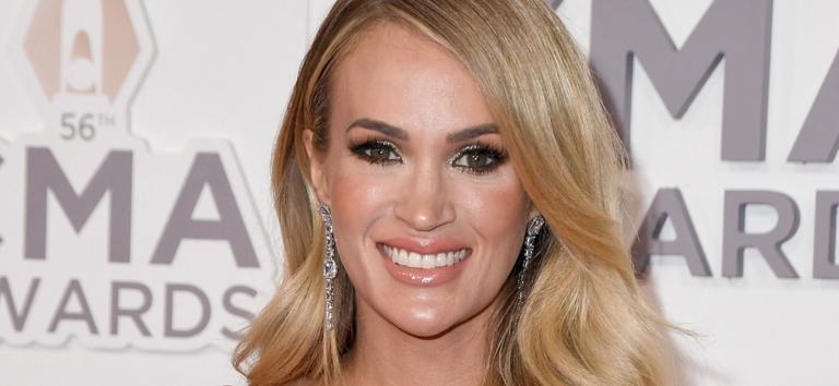 Carrie Underwood In Skimpy Gym Shorts Offers A 'Nice View'