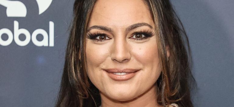 Kelly Brook In Bikini 'Put On Weight In All The Right Areas'