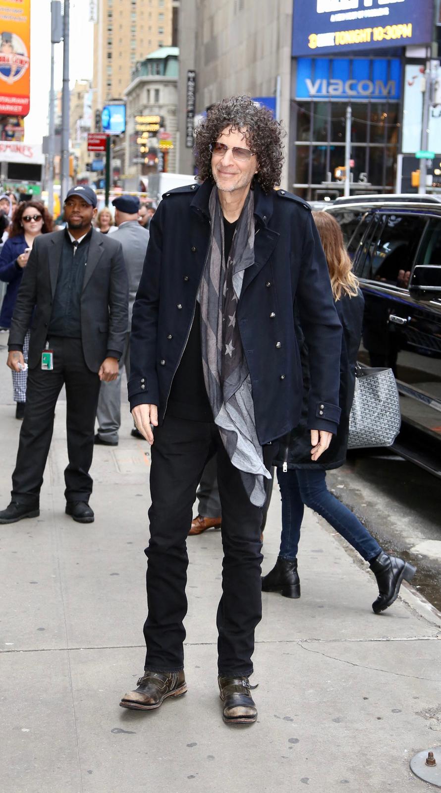 Howard Stern Using Former Air Force Member To Find Mole