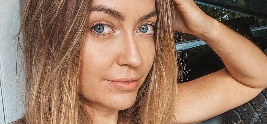 Brandi Cyrus In Her Tiny Red Bikini Enjoys 'Slow Sunny Days'
