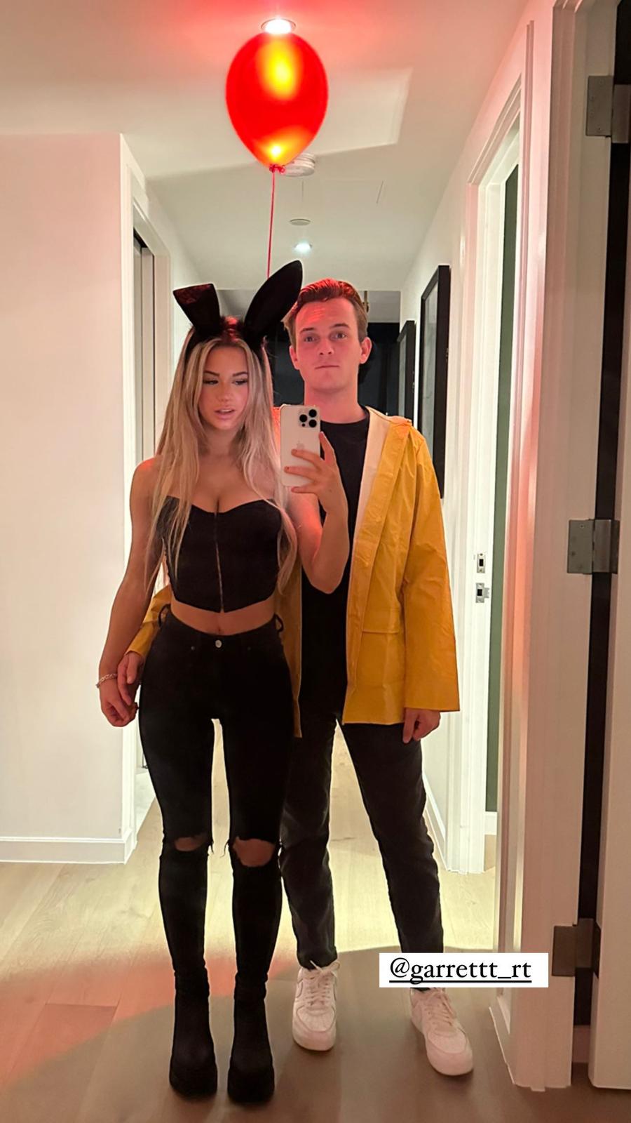 Emily Elizabeth Puts Her Flawless Abs On Display At The Library