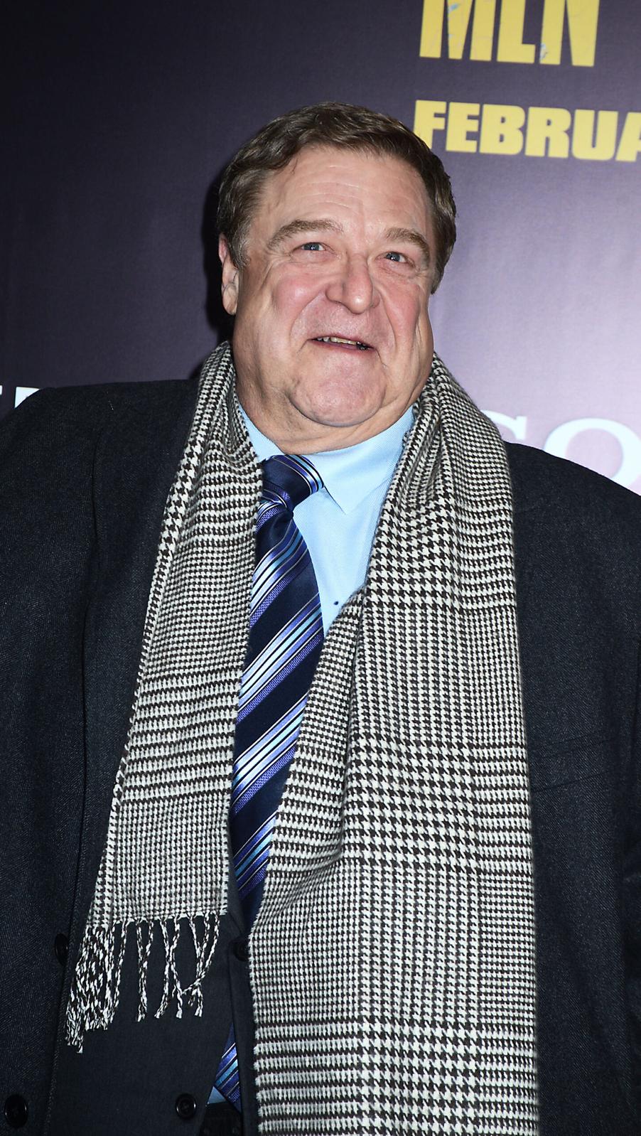 John Goodman Flaunts His 200-POUND Weight Loss On The Red Carpet