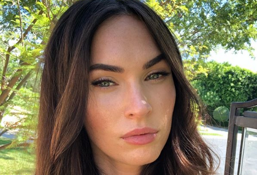 Megan Fox Is Back On Instagram With Series Of Selfies, And Fans Are ...