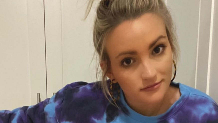 Jamie Lynn Spears Sets 'Bad Example' Pantless On Kitchen Counter - The ...