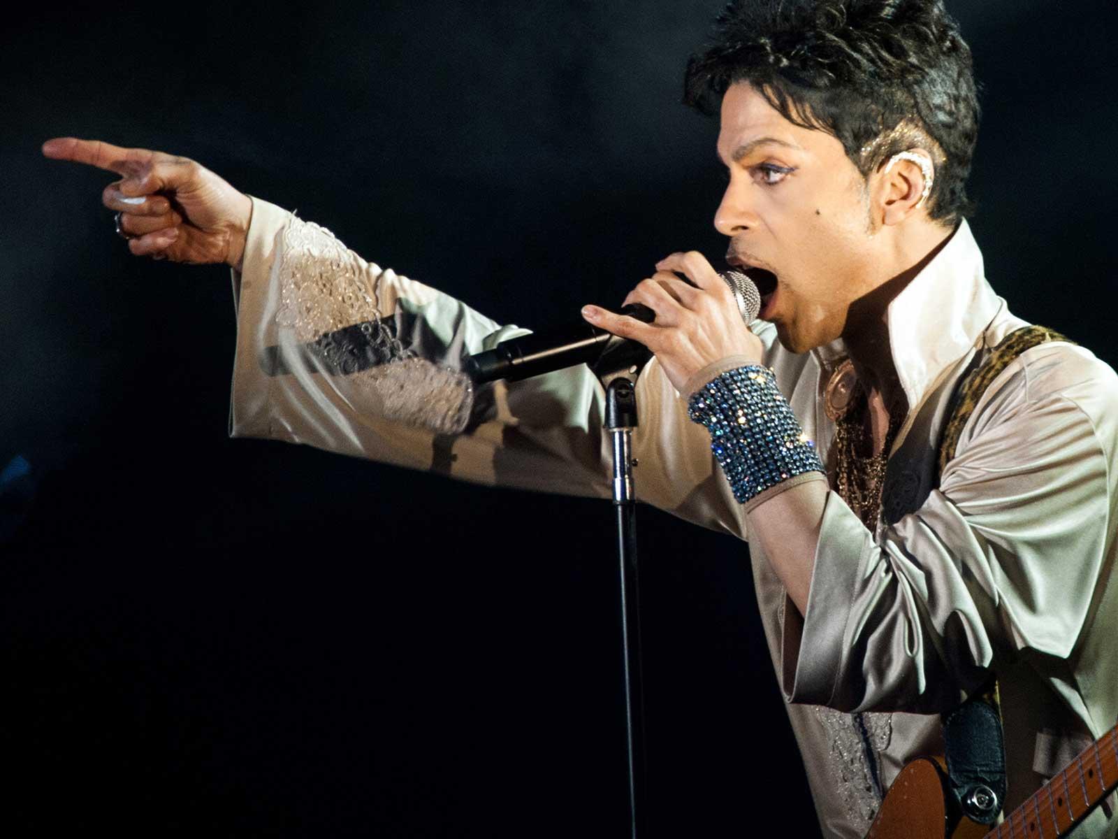 Prince's Estate Accuses Jay-Z’s Roc Nation of Fabricating Deal with ...