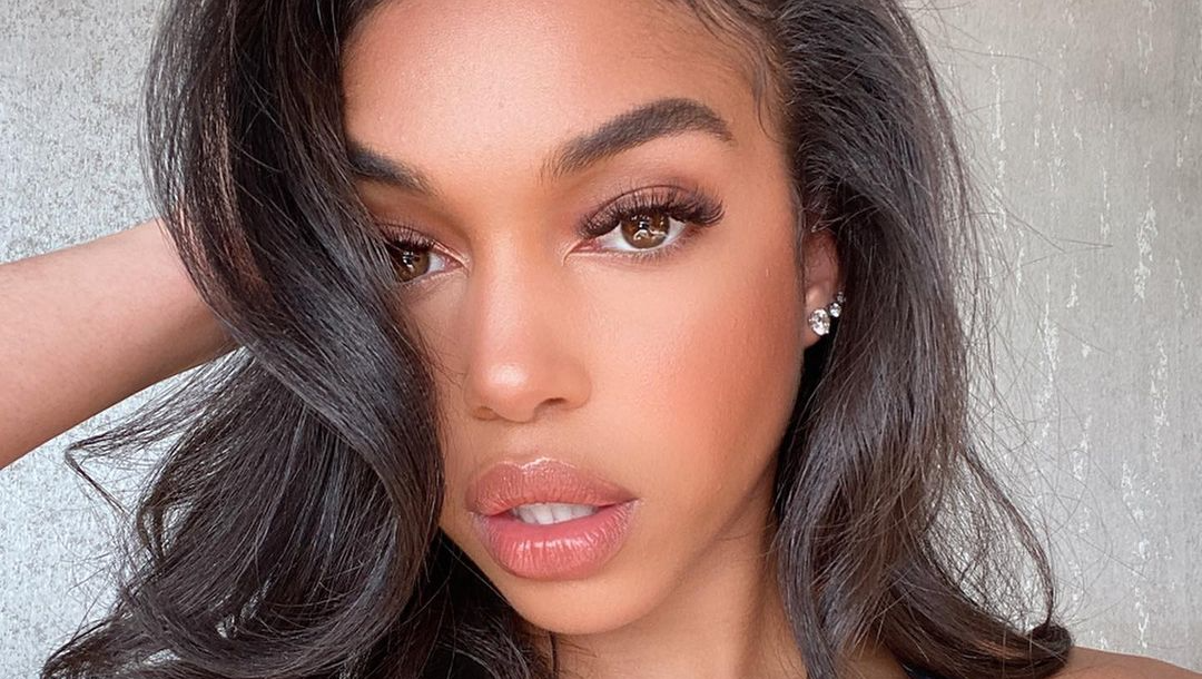 Rapper Future's Ex Lori Harvey Shows Off Body Ody Ody, Reveals She's ...
