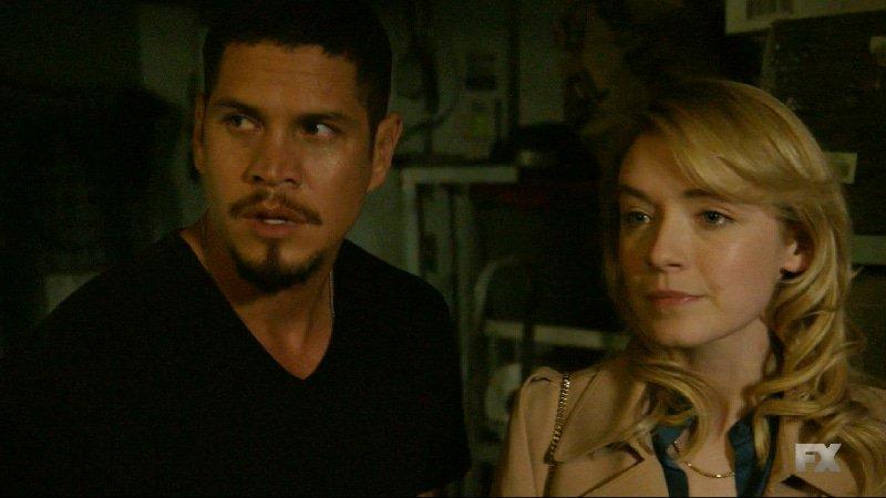 'Mayans M.C.' Star Says BIG Changes Are Coming For Emily In Season 2 ...