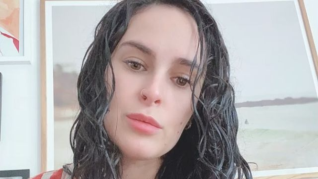 Rumer Willis Shows Off Toned Figure During Triumphant Pose - The Blast