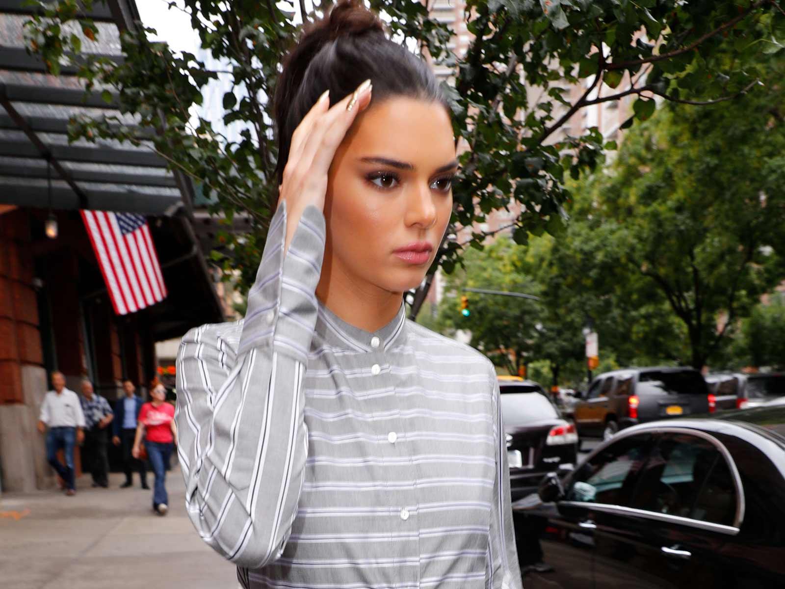 Kendall Jenner Files Restraining Order Against Alleged Canadian Stalker ...