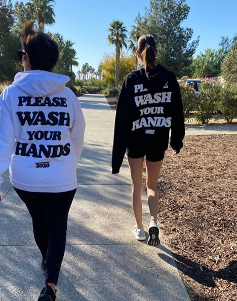A Young Kris Jenner Playing Tennis In A Bikini Hits 3 Million Views ...