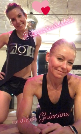 Kelly Ripa Shows Off Jaw-Dropping Gym Body In 'Flying' Yoga Pic - The Blast