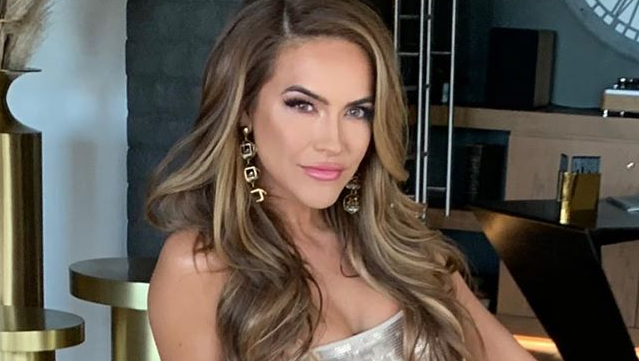 'Selling Sunset' Star Chrishell Stause's Mom Dies One Year After Father ...