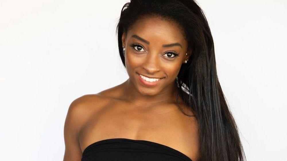 Simone Biles Flaunts Massive Thigh Gap In Minuscule Leotard The Blast
