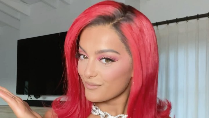 Bebe Rexha Shares Sneaky Kiss With Her Boyfriend During Indoor Dining ...