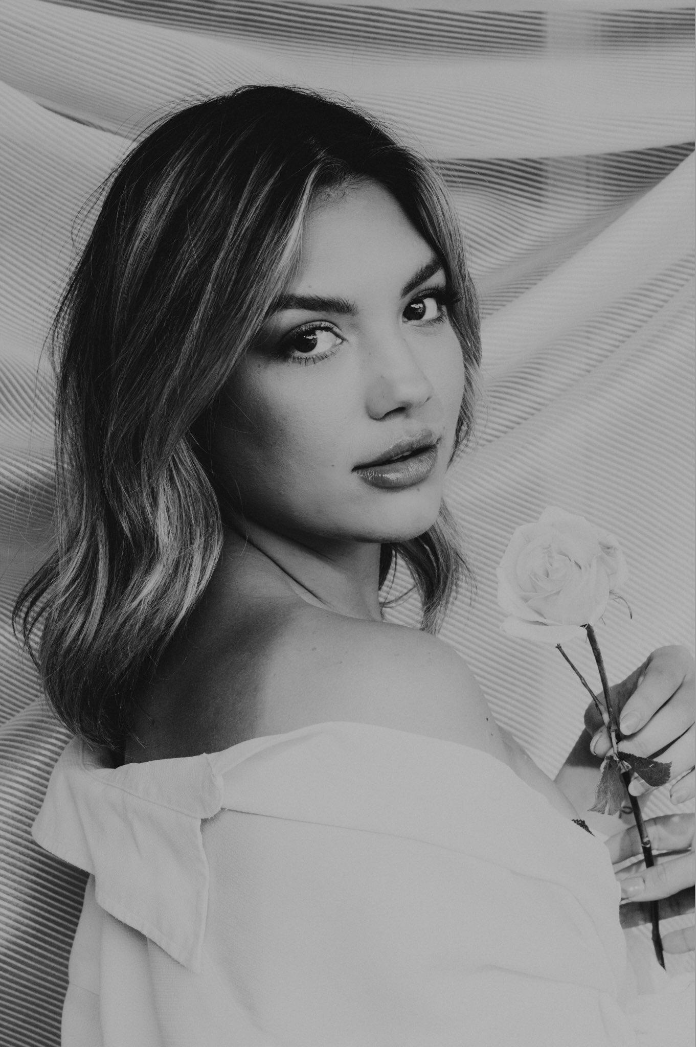 Where is 'Love is Blind' Star, Giannina Gibelli, Today? - The Blast