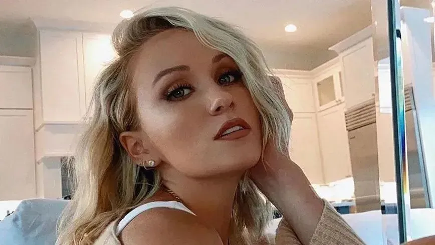 Nastia Liukin Crushes Gymnastics Throwback In Skimpy Pink Spandex The