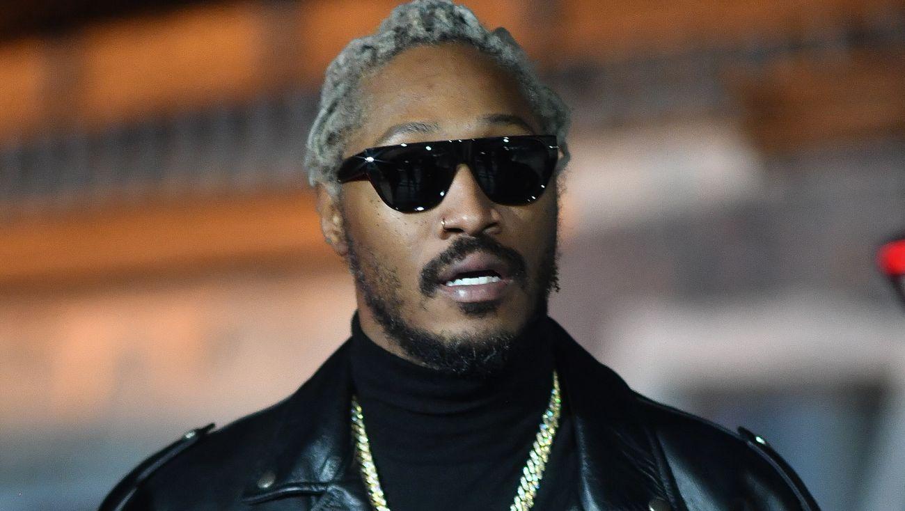 Rapper Future Gets Close With 'Tycoon' Video Vixen, Girlfriend Lori ...